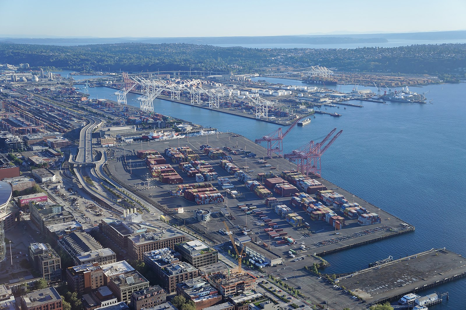 Seattle-area residents sue local port and major airlines for toxic ...